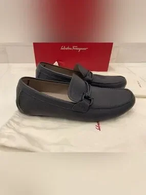 Salvatore Ferragamo | Shoes | Salvatore Ferragamo Front 4 Pebbled ...